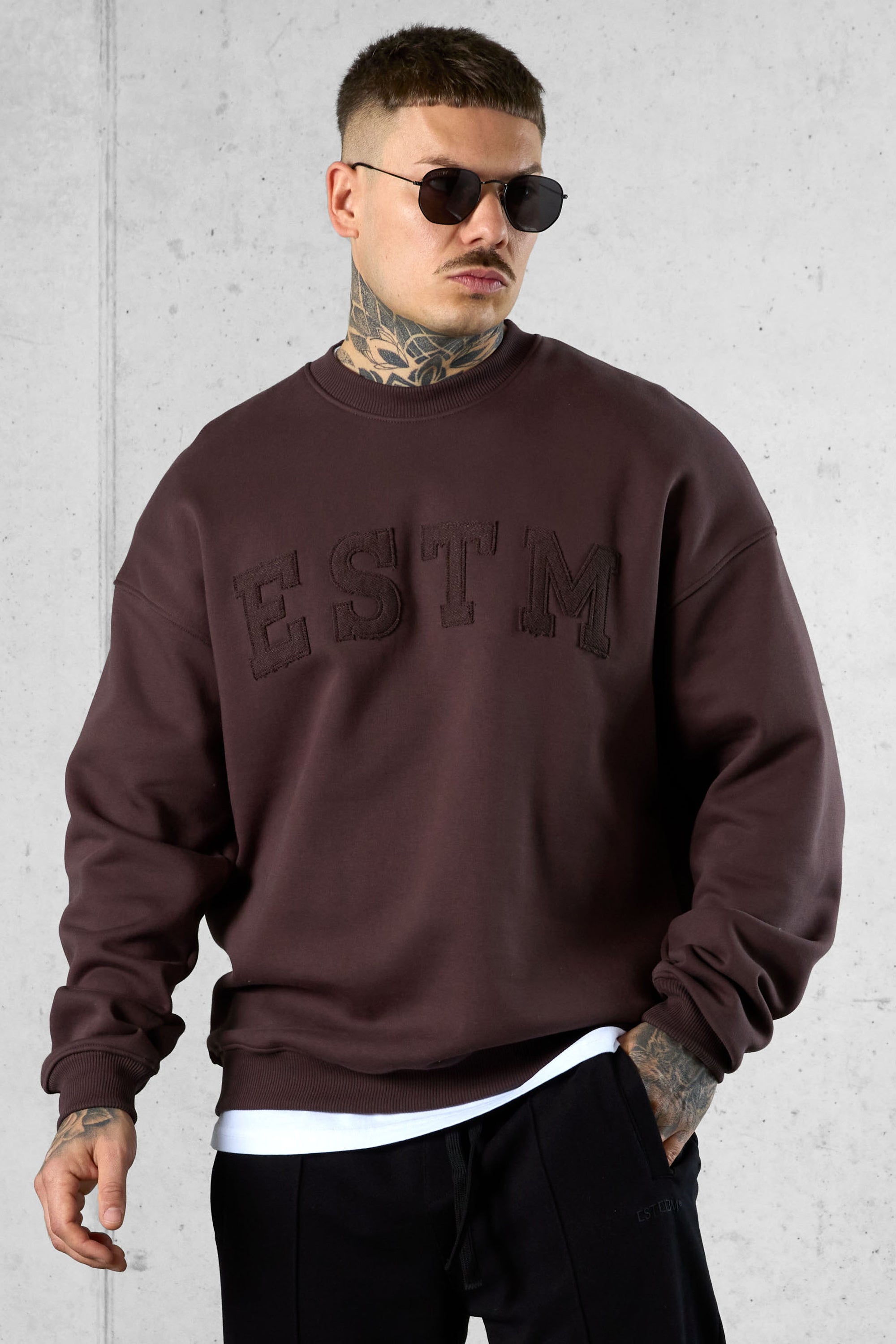 Espresso ESTM Appliqué Oversized Sweater